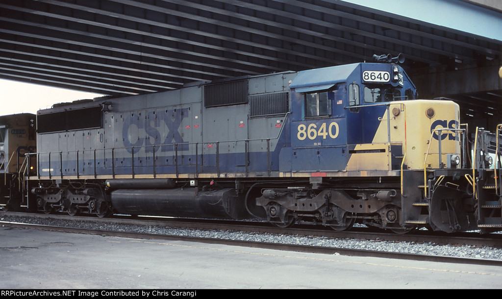 CSXT 8640